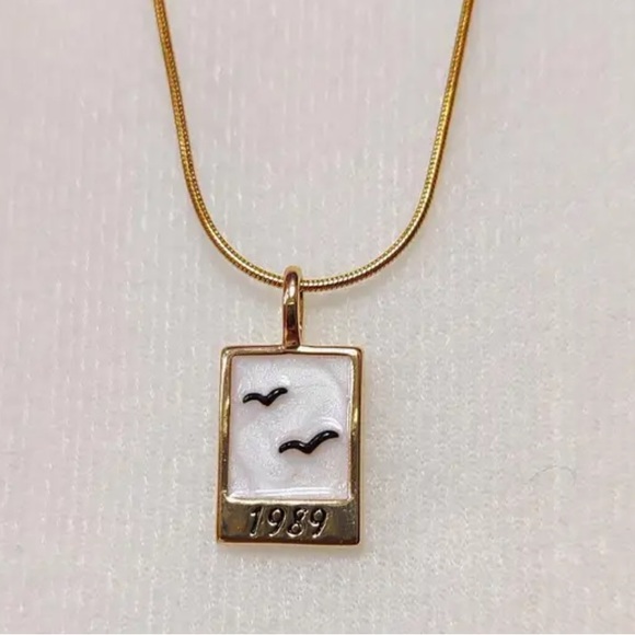 Taylor Swift | Jewelry | Taylor Swift Necklace 989 Pendant Polaroid ...